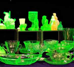 Radioactive Green Glass? – AntiqueQuery